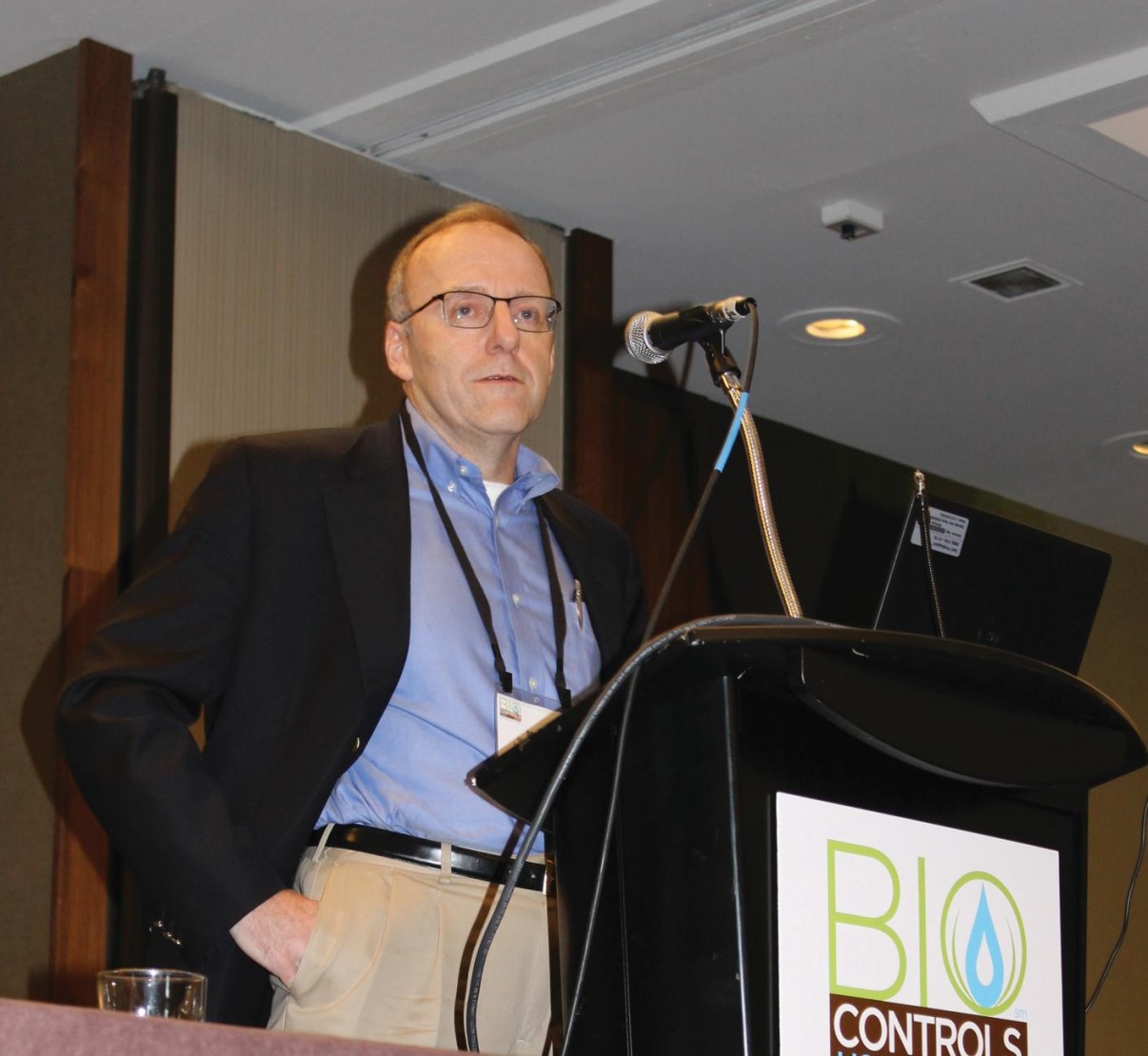 Biostimulants Clamor for a Piece of the Row Crop Market - AgriBusiness ...